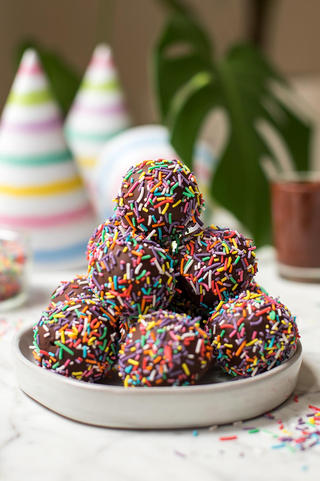 BIRTHDAY RICE CAKE CHOCOLATE TRUFFLES - CookVegetarian